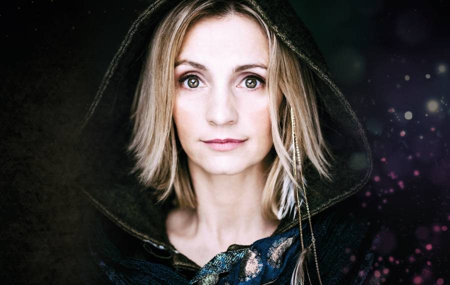 Cara Dillon - Upon A Winter's Night | The Glasshouse